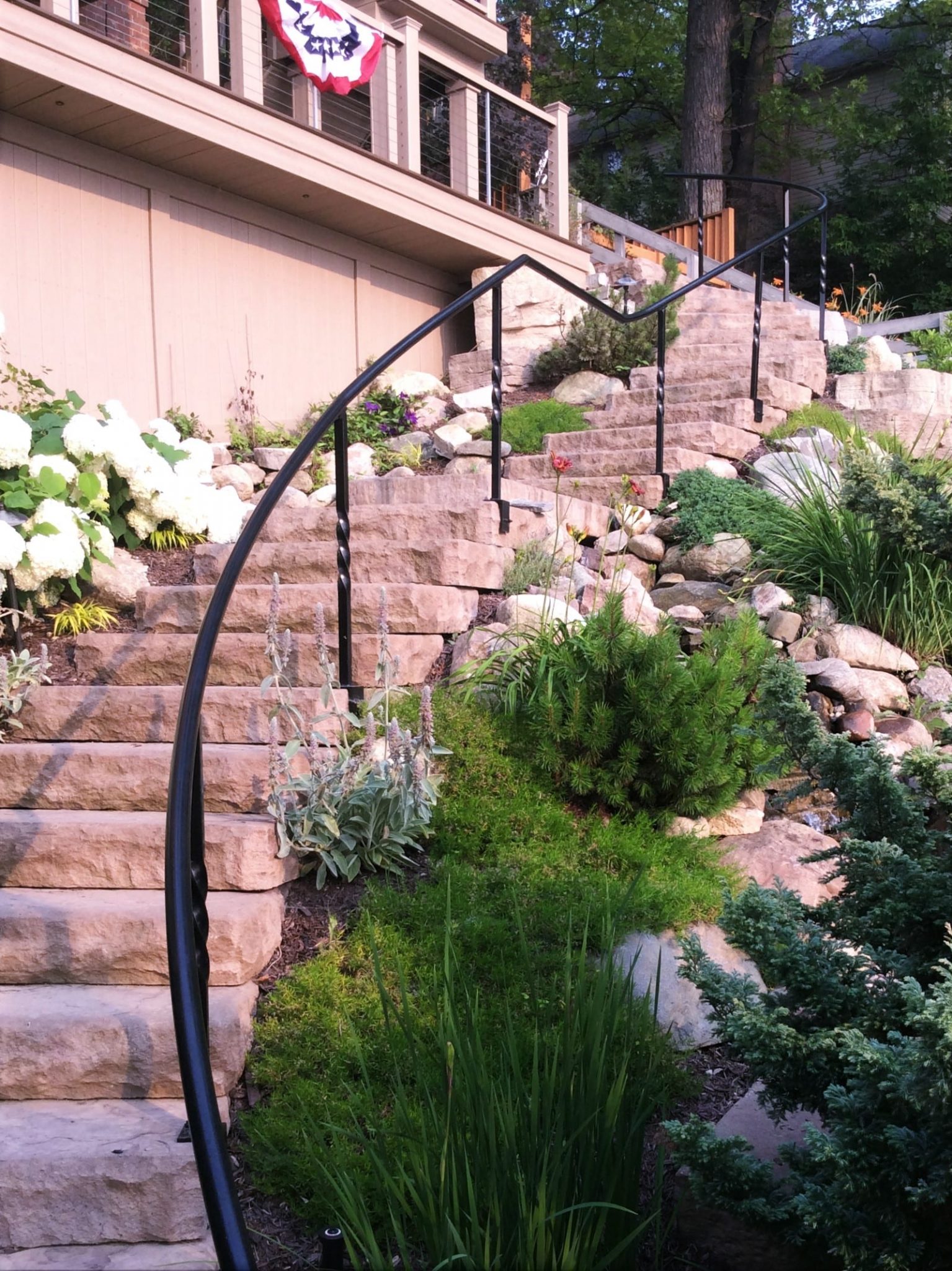 Lakehouse Landscaping with Curved Rails - Great Lakes Metal Fabrication