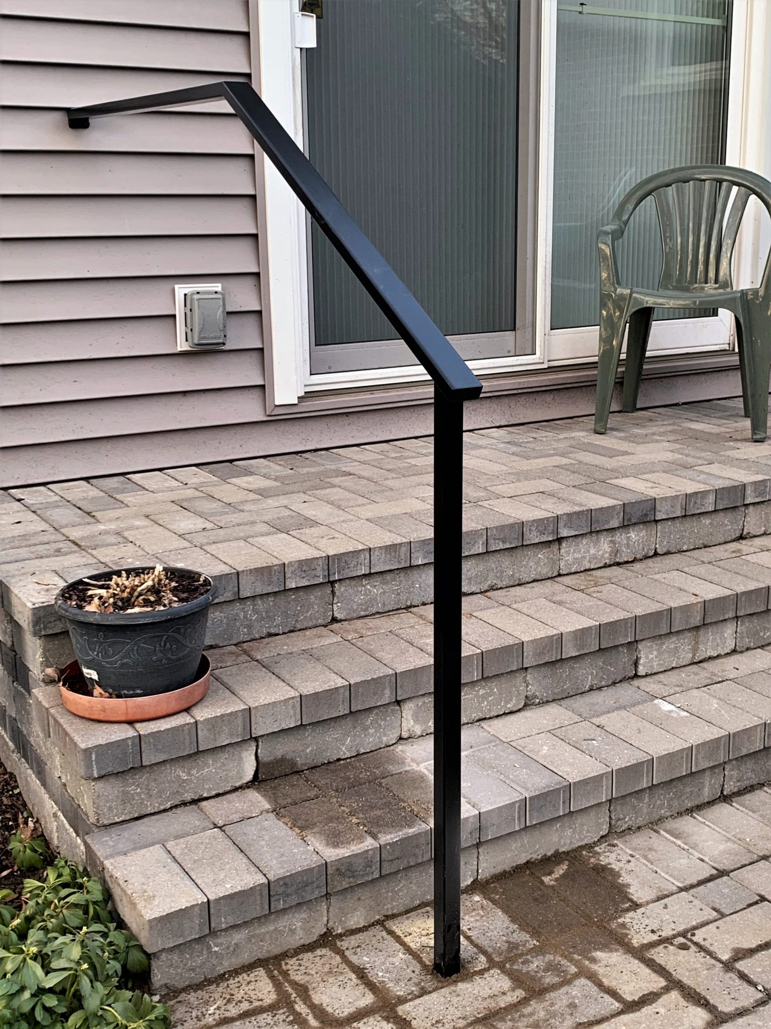 Low Profile Handrail - Great Lakes Metal Fabrication