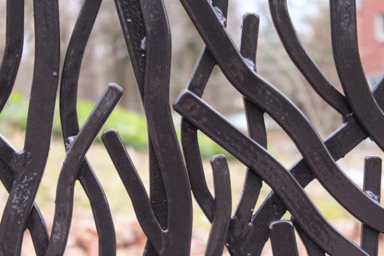 Contemporary Metal Fencing - Great Lakes Metal Fabrication